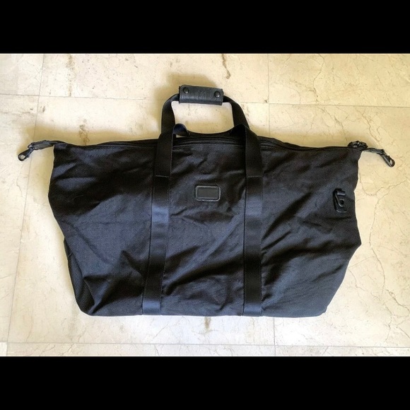 Tumi | Bags | Tumi Weekender Duffel Bag | Poshmark